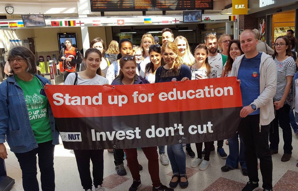 Teachers invest in action: NUT strike reports 4/7/16 – rs21 ...